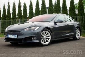 Pelēks Tesla Model S 2018 Jelgava, ar dzinēja tilpumu 0.00 L un nobraukumu 108 tūkst. km par 23000 €, foto 4 vietnē AUTOMOTO.COM.LV