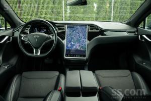 Pelēks Tesla Model S 2018 Jelgava, ar dzinēja tilpumu 0.00 L un nobraukumu 108 tūkst. km par 23000 €, foto 11 vietnē AUTOMOTO.COM.LV