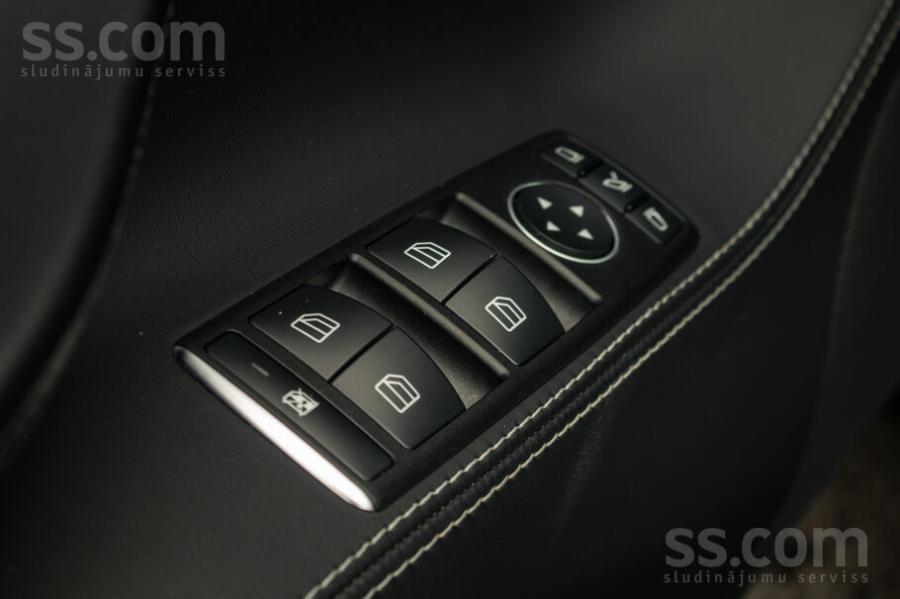 Pelēks Tesla Model S 2018 Jelgava, ar dzinēja tilpumu 0.00 L un nobraukumu 108 tūkst. km par 23000 €, foto 15 vietnē AUTOMOTO.COM.LV