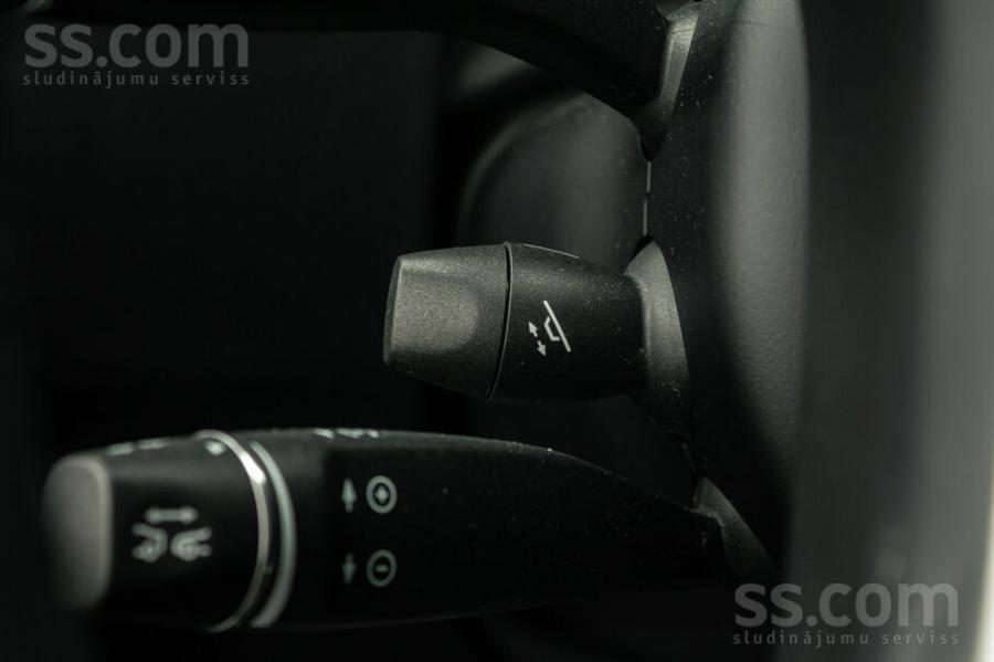Pelēks Tesla Model S 2018 Jelgava, ar dzinēja tilpumu 0.00 L un nobraukumu 108 tūkst. km par 23000 €, foto 16 vietnē AUTOMOTO.COM.LV