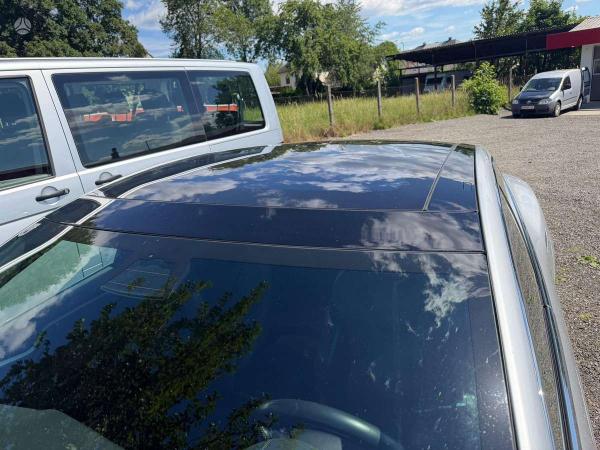 Grey Tesla Model S 2018 in Marijampole, with an engine capacity of 0.00 L and mileage of 300 thousand km for 16950 €, photo 3 on AUTOMOTO.COM.LV