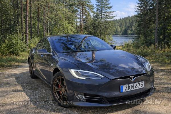 Grey Tesla Model S 2018 in Tallinn, with an engine capacity of 0.00 L and mileage of 220 thousand km for 21500 €, photo 1 on AUTOMOTO.COM.LV