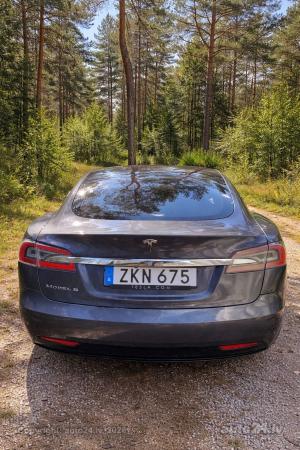 Grey Tesla Model S 2018 in Tallinn, with an engine capacity of 0.00 L and mileage of 220 thousand km for 21500 €, photo 18 on AUTOMOTO.COM.LV