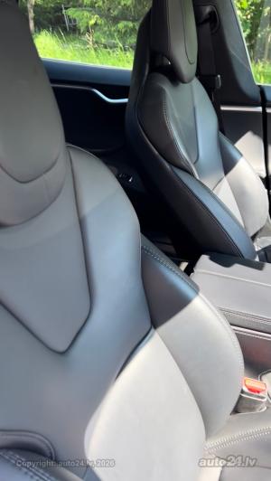 Grey Tesla Model S 2018 in Tallinn, with an engine capacity of 0.00 L and mileage of 220 thousand km for 21500 €, photo 24 on AUTOMOTO.COM.LV