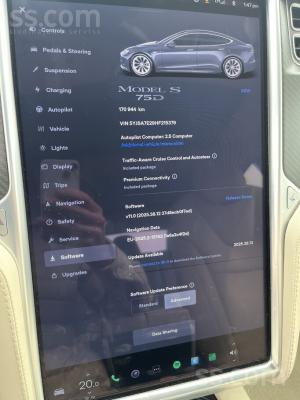 Grey Tesla Model S 2018 in Riga, with an engine capacity of 0.00 L and mileage of 170 thousand km for 19500 €, photo 12 on AUTOMOTO.COM.LV