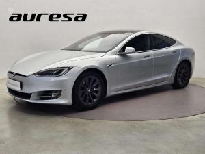 Grey Tesla Model S 2018 in Panevezys, with an engine capacity of 0.00 L and mileage of 209 thousand km for 18990 €, photo  on AUTOMOTO.COM.LV