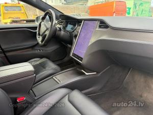 Pelēks Tesla Model S 2019 Tallina, ar dzinēja tilpumu 0.00 L un nobraukumu 147 tūkst. km par 40000 €, foto 8 vietnē AUTOMOTO.COM.LV