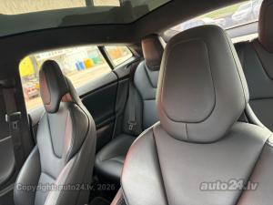 Pelēks Tesla Model S 2019 Tallina, ar dzinēja tilpumu 0.00 L un nobraukumu 147 tūkst. km par 40000 €, foto 16 vietnē AUTOMOTO.COM.LV
