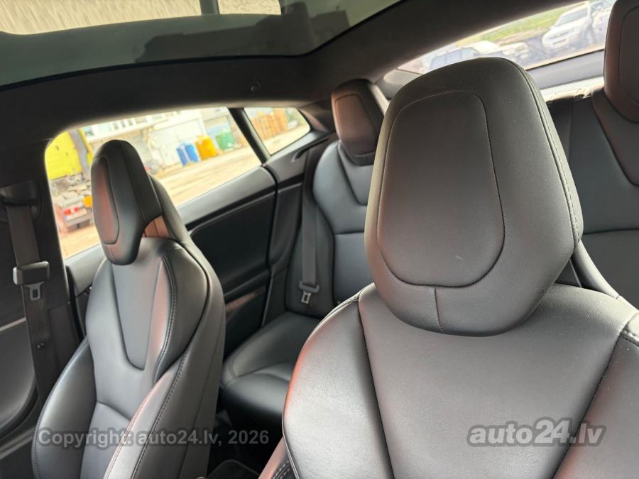 Pelēks Tesla Model S 2019 Tallina, ar dzinēja tilpumu 0.00 L un nobraukumu 147 tūkst. km par 40000 €, foto 16 vietnē AUTOMOTO.COM.LV