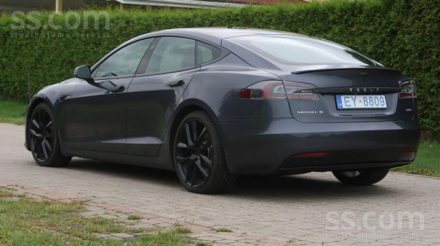 Pelēks Tesla Model S 2019 Rīga, ar dzinēja tilpumu 0.00 L un nobraukumu 154 tūkst. km par 23550 €, foto 7 vietnē AUTOMOTO.COM.LV