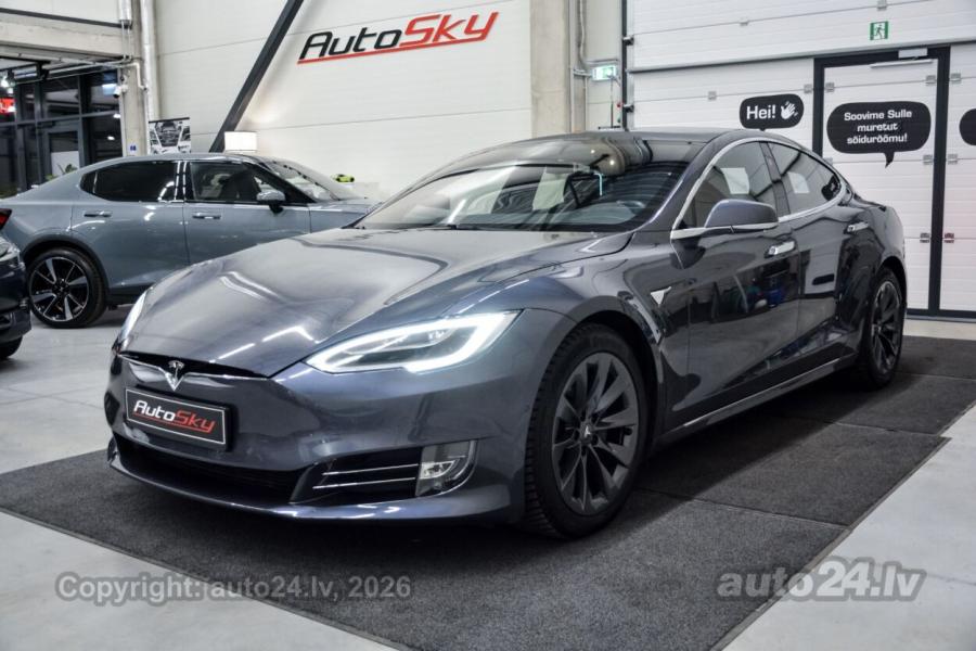 Pelēks Tesla Model S 2020 Tallina, ar dzinēja tilpumu 0.00 L un nobraukumu 80 tūkst. km par 37000 €, foto 1 vietnē AUTOMOTO.COM.LV