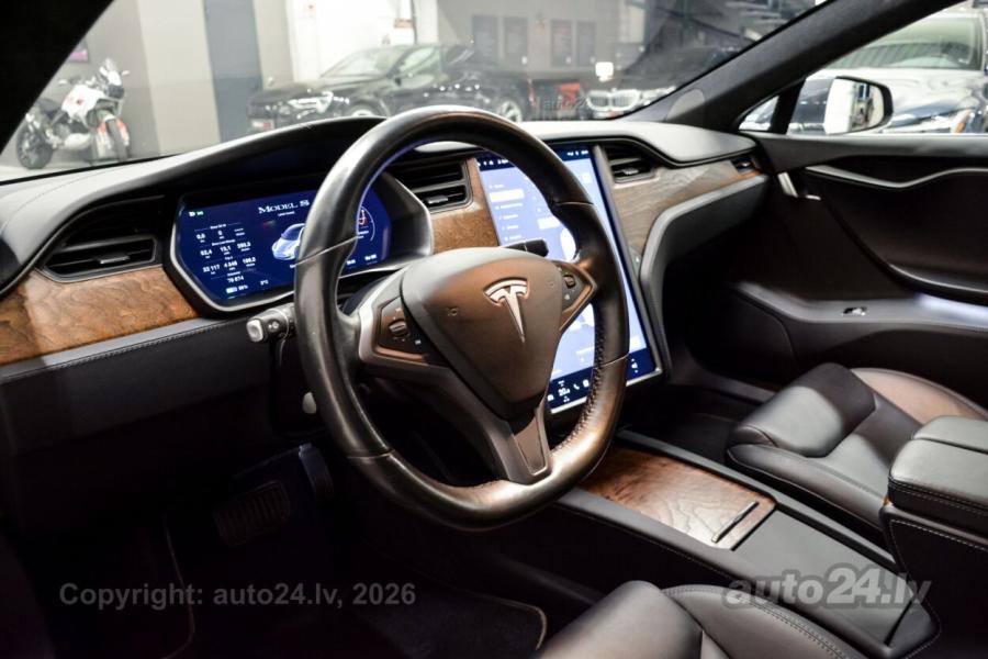 Pelēks Tesla Model S 2020 Tallina, ar dzinēja tilpumu 0.00 L un nobraukumu 80 tūkst. km par 37000 €, foto 6 vietnē AUTOMOTO.COM.LV