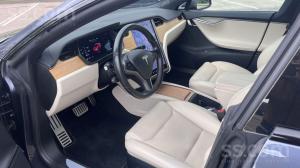 Pelēks Tesla Model S 2020 Rīga, ar dzinēja tilpumu 0.00 L un nobraukumu 107 tūkst. km par 35900 €, foto 7 vietnē AUTOMOTO.COM.LV