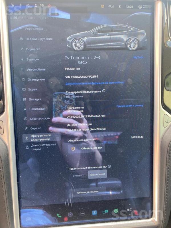 Pelēks Tesla Model S 2013 Jūrmala, ar dzinēja tilpumu 0.00 L un nobraukumu 275 tūkst. km par 11900 €, foto 10 vietnē AUTOMOTO.COM.LV