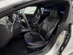 Grey Tesla Model S 2013 in Vilnius, with an engine capacity of 0.00 L and mileage of 177 thousand km for 12900 €, photo 22 on AUTOMOTO.COM.LV