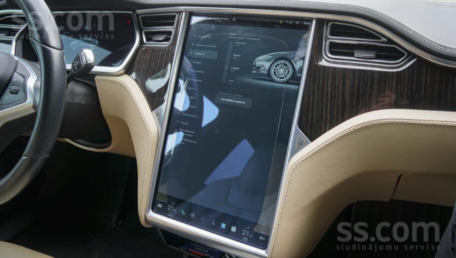 Pelēks Tesla Model S 2013 Rīga, ar dzinēja tilpumu 0.00 L un nobraukumu 170 tūkst. km par 12950 €, foto 20 vietnē AUTOMOTO.COM.LV