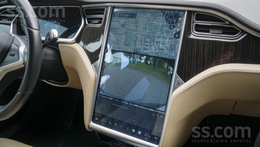 Pelēks Tesla Model S 2013 Rīga, ar dzinēja tilpumu 0.00 L un nobraukumu 170 tūkst. km par 12950 €, foto 22 vietnē AUTOMOTO.COM.LV