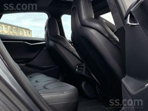 Pelēks Tesla Model S 2015 Jelgava, ar dzinēja tilpumu 0.00 L un nobraukumu 208 tūkst. km par 14500 €, foto 15 vietnē AUTOMOTO.COM.LV