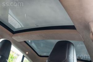 Grey Tesla Model S 2015 in Riga, with an engine capacity of 0.00 L and mileage of 86 thousand km for 18000 €, photo 8 on AUTOMOTO.COM.LV