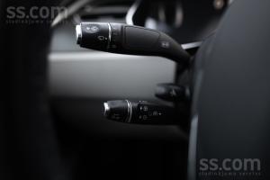 Grey Tesla Model S 2015 in Jelgava, with an engine capacity of 0.00 L and mileage of 180 thousand km for 14750 €, photo 20 on AUTOMOTO.COM.LV