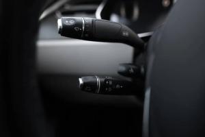 Pelēks Tesla Model S 2015 Jelgava, ar dzinēja tilpumu 0.00 L un nobraukumu 180 tūkst. km par 14750 €, foto 20 vietnē AUTOMOTO.COM.LV