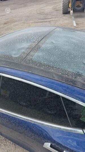 Grey Tesla Model S 2015 in Taurage, with an engine capacity of 0.00 L and mileage of 184 thousand km for 12250 €, photo 18 on AUTOMOTO.COM.LV