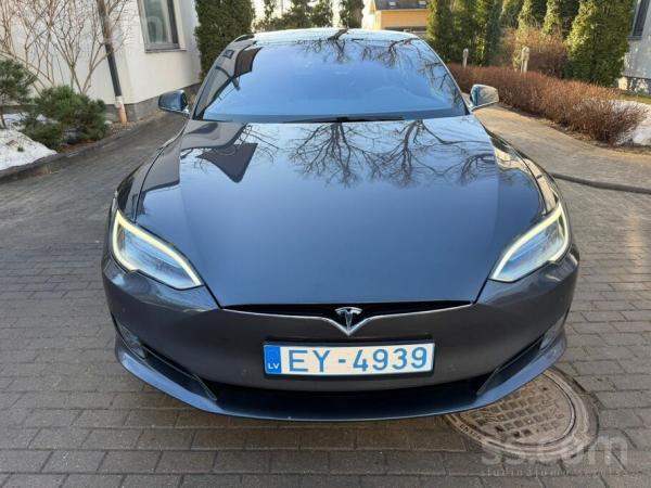 Grey Tesla Model S 2017 in Jurmala, with an engine capacity of 0.00 L and mileage of 96 thousand km for 20000 €, photo 8 on AUTOMOTO.COM.LV