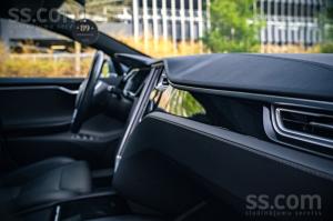 Grey Tesla Model S 2017 in Riga, with an engine capacity of 0.00 L and mileage of 0 thousand km for 19990 €, photo 9 on AUTOMOTO.COM.LV
