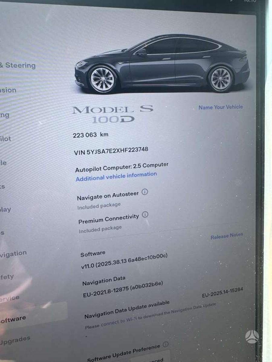 Grey Tesla Model S 2017 in Kaunas, with an engine capacity of 0.00 L and mileage of 230 thousand km for 22000 €, photo 10 on AUTOMOTO.COM.LV