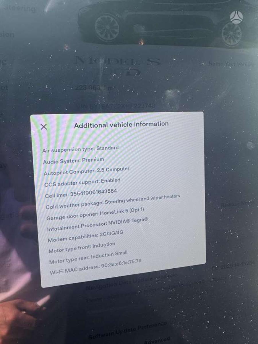 Grey Tesla Model S 2017 in Kaunas, with an engine capacity of 0.00 L and mileage of 230 thousand km for 22000 €, photo 11 on AUTOMOTO.COM.LV