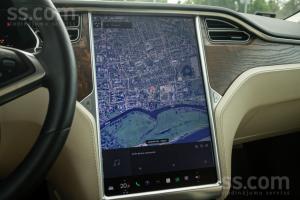 Grey Tesla Model S 2017 in Jelgava, with an engine capacity of 0.00 L and mileage of 188 thousand km for 17900 €, photo 13 on AUTOMOTO.COM.LV