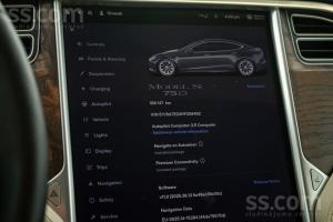 Grey Tesla Model S 2017 in Jelgava, with an engine capacity of 0.00 L and mileage of 188 thousand km for 17900 €, photo 15 on AUTOMOTO.COM.LV