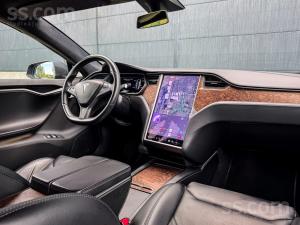 Grey Tesla Model S 2019 in Riga, with an engine capacity of 0.00 L and mileage of 129 thousand km for 34990 €, photo 16 on AUTOMOTO.COM.LV