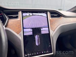 Grey Tesla Model S 2019 in Riga, with an engine capacity of 0.00 L and mileage of 129 thousand km for 34990 €, photo 20 on AUTOMOTO.COM.LV