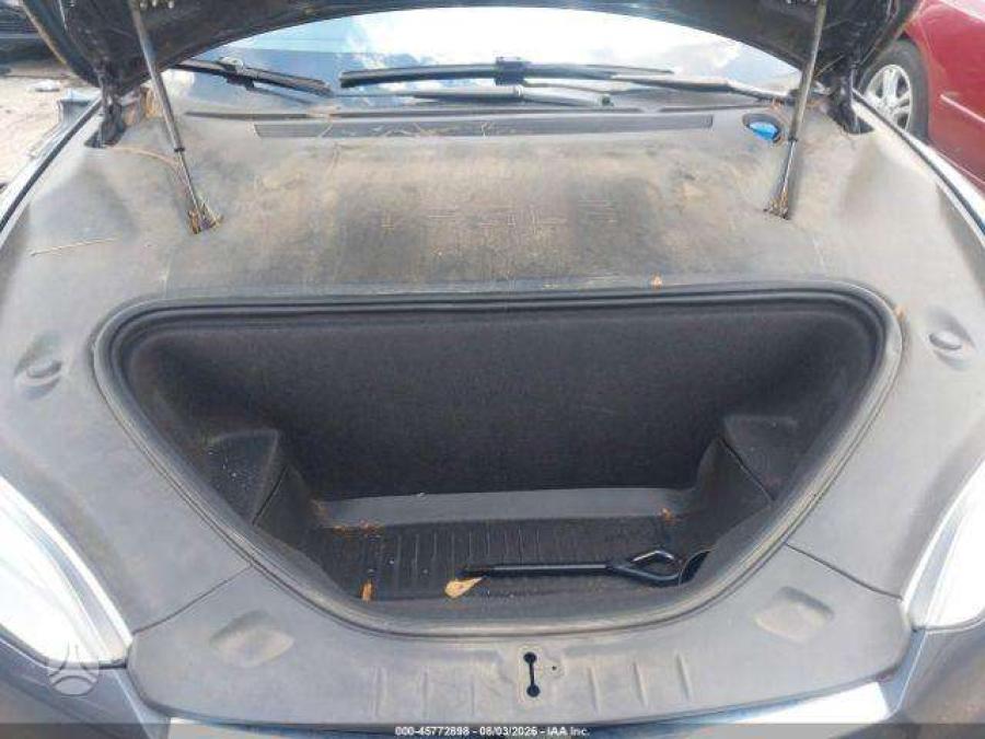 Pelēks Tesla Model S 2019 Klaipėda, ar dzinēja tilpumu 0.00 L un nobraukumu 99 tūkst. km par 10000 €, foto 12 vietnē AUTOMOTO.COM.LV