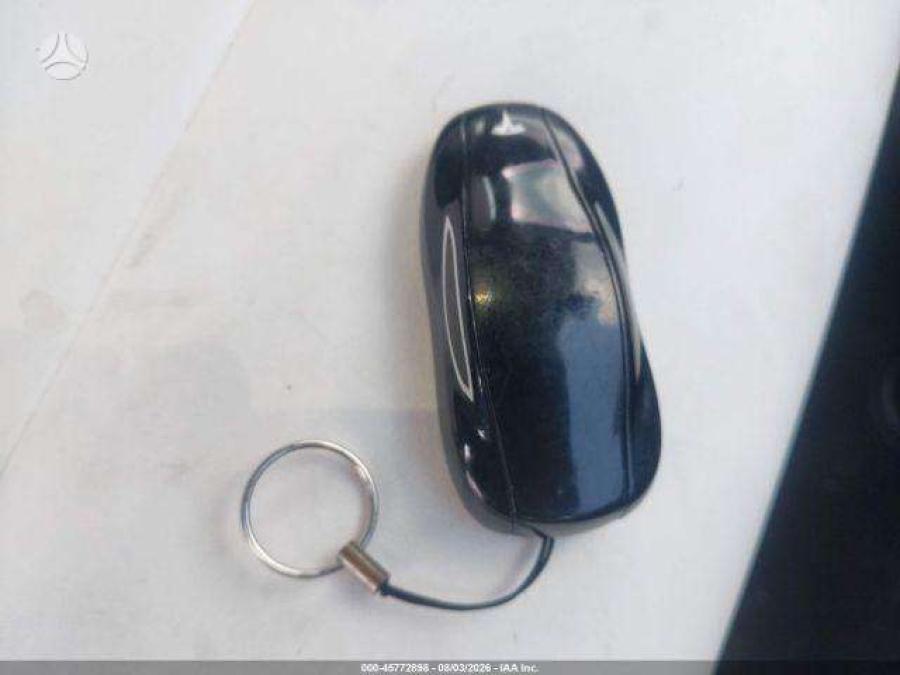 Pelēks Tesla Model S 2019 Klaipėda, ar dzinēja tilpumu 0.00 L un nobraukumu 99 tūkst. km par 10000 €, foto 13 vietnē AUTOMOTO.COM.LV