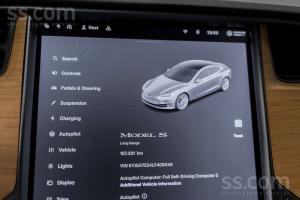 Grey Tesla Model S 2020 in Riga, with an engine capacity of 0.00 L and mileage of 157 thousand km for 33790 €, photo 24 on AUTOMOTO.COM.LV
