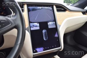 Grey Tesla Model S 2020 in Riga, with an engine capacity of 0.00 L and mileage of 102 thousand km for 26000 €, photo 17 on AUTOMOTO.COM.LV