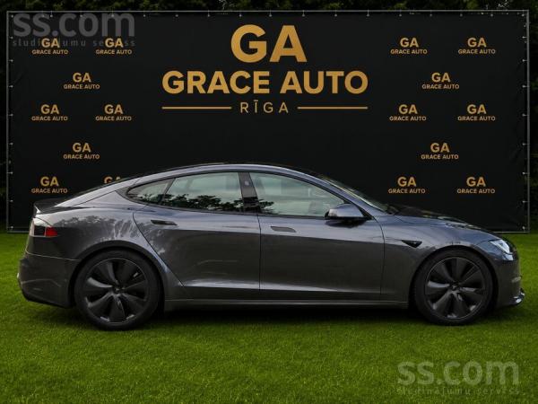 Pelēks Tesla Model S 2022 Jūrmala, ar dzinēja tilpumu 0.00 L un nobraukumu 47 tūkst. km par 52990 €, foto 4 vietnē AUTOMOTO.COM.LV