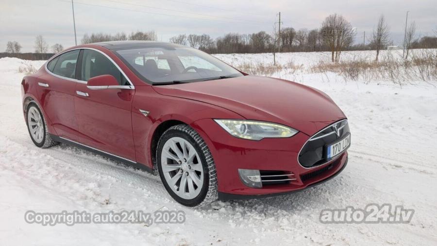 Tesla Model S 2014 in Keila, with an engine capacity of 0.00 L and mileage of 230 thousand km for 15000 €, photo 1 on AUTOMOTO.COM.LV