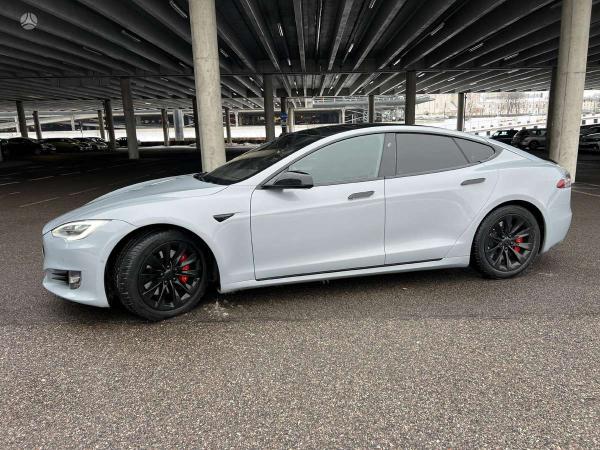 Tesla Model S 2016 Kauņa, ar dzinēja tilpumu 0.00 L un nobraukumu 48 tūkst. km par 31200 €, foto 1 vietnē AUTOMOTO.COM.LV