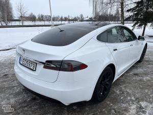 Tesla Model S 2016 in Marijampole, with an engine capacity of 0.00 L and mileage of 70 thousand km for 18999 €, photo 5 on AUTOMOTO.COM.LV