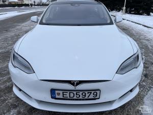 Tesla Model S 2016 in Marijampole, with an engine capacity of 0.00 L and mileage of 70 thousand km for 18999 €, photo 9 on AUTOMOTO.COM.LV