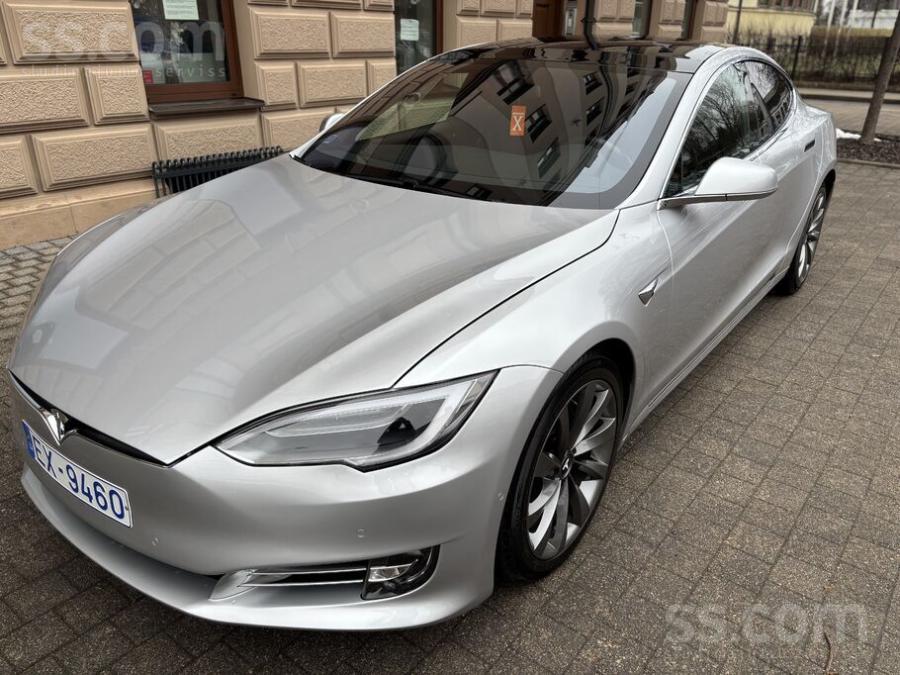 Tesla Model S 2017 in Riga, with an engine capacity of 0.00 L and mileage of 176 thousand km for 21550 €, photo 5 on AUTOMOTO.COM.LV