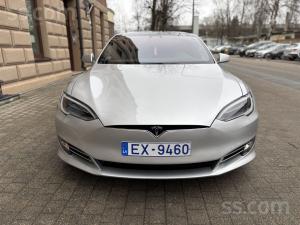 Tesla Model S 2017 in Riga, with an engine capacity of 0.00 L and mileage of 176 thousand km for 21550 €, photo 7 on AUTOMOTO.COM.LV