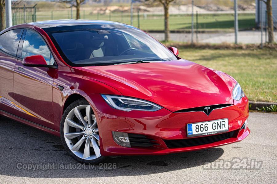 Tesla Model S 2018 Tallina, ar dzinēja tilpumu 0.00 L un nobraukumu 174 tūkst. km par 24990 €, foto 18 vietnē AUTOMOTO.COM.LV