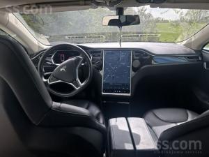 Sarkans Tesla Model S 2014 Liepāja, ar dzinēja tilpumu 0.00 L un nobraukumu 0 tūkst. km par 14999 €, foto 9 vietnē AUTOMOTO.COM.LV
