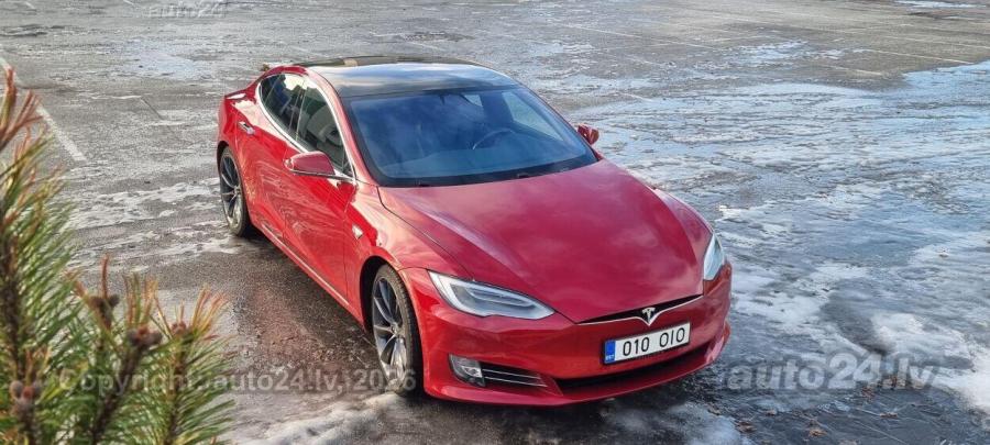 Red Tesla Model S 2019 in Tallinn, with an engine capacity of 0.00 L and mileage of 105 thousand km for 31000 €, photo 9 on AUTOMOTO.COM.LV