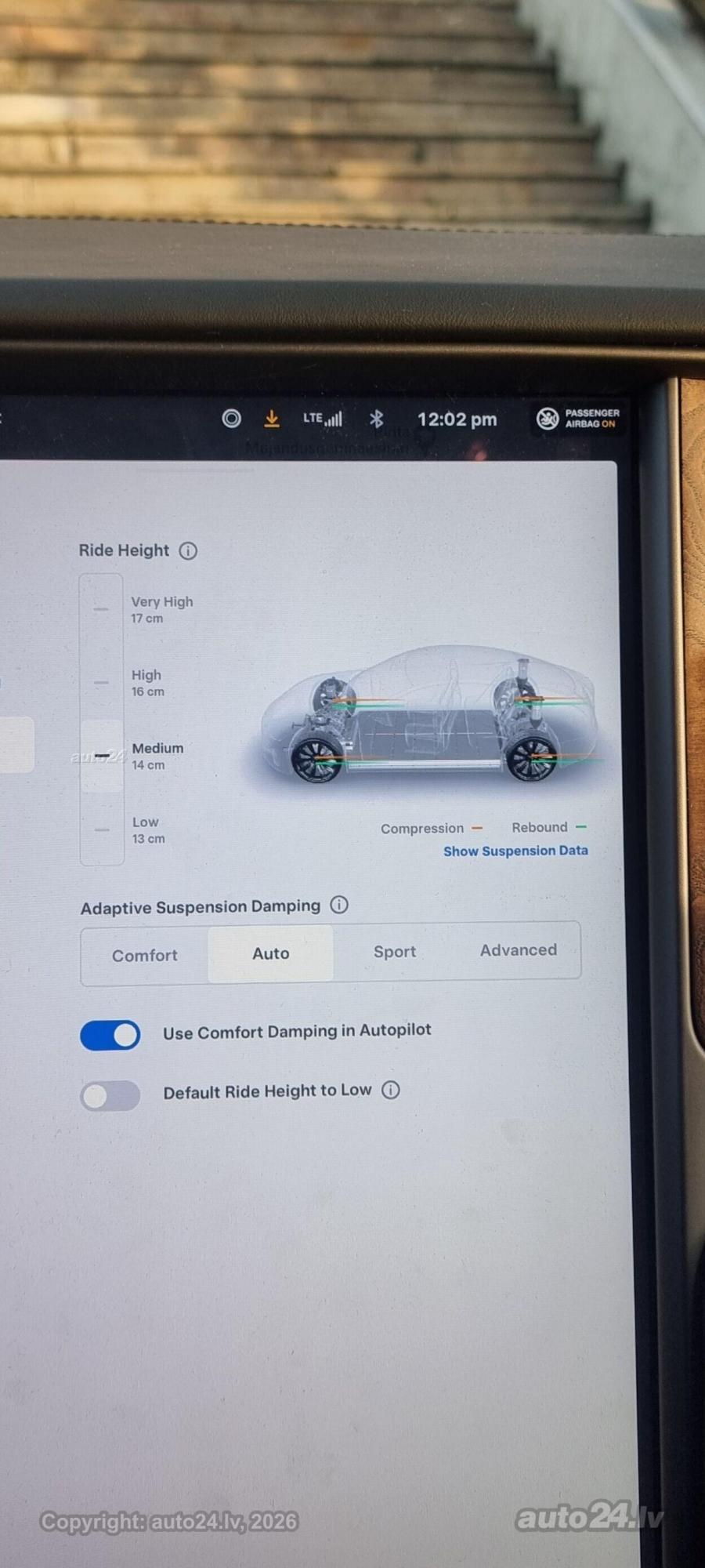 Red Tesla Model S 2019 in Tallinn, with an engine capacity of 0.00 L and mileage of 105 thousand km for 31000 €, photo 16 on AUTOMOTO.COM.LV