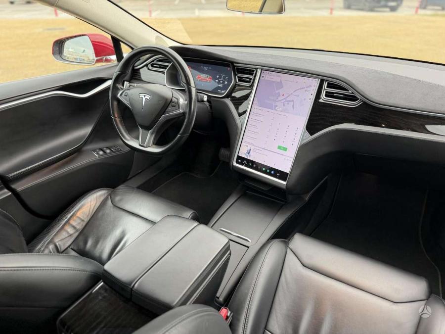 Sarkans Tesla Model S 2020 Klaipėda, ar dzinēja tilpumu 0.00 L un nobraukumu 52 tūkst. km par 28250 €, foto 9 vietnē AUTOMOTO.COM.LV
